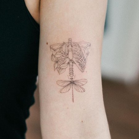 29+ Fine Line Style Tattoos: Ideas and Meanings. Style Guide. - VeAn Tattoo