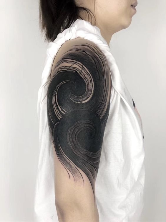 33+ Blackwork Style Tattoos: Ideas and Meanings. Style Guide. | VeAn Tattoo