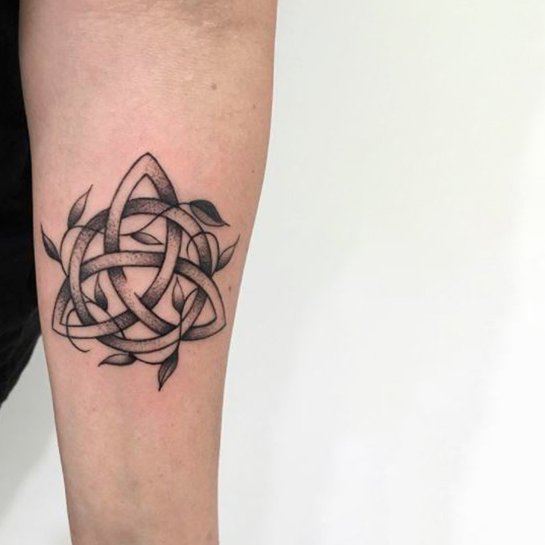 13+ Celtic Style Tattoos: Ideas and Meanings. Style Guide. | VeAn Tattoo