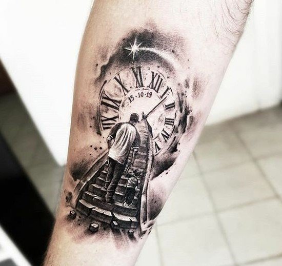 Clock tattoo: styles and meaning | 37+ Designs for men and women - VeAn ...