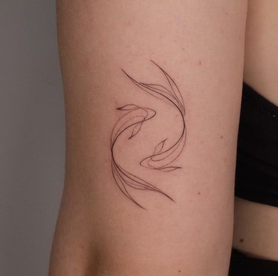 29+ Fine Line Style Tattoos: Ideas and Meanings. Style Guide. | VeAn Tattoo