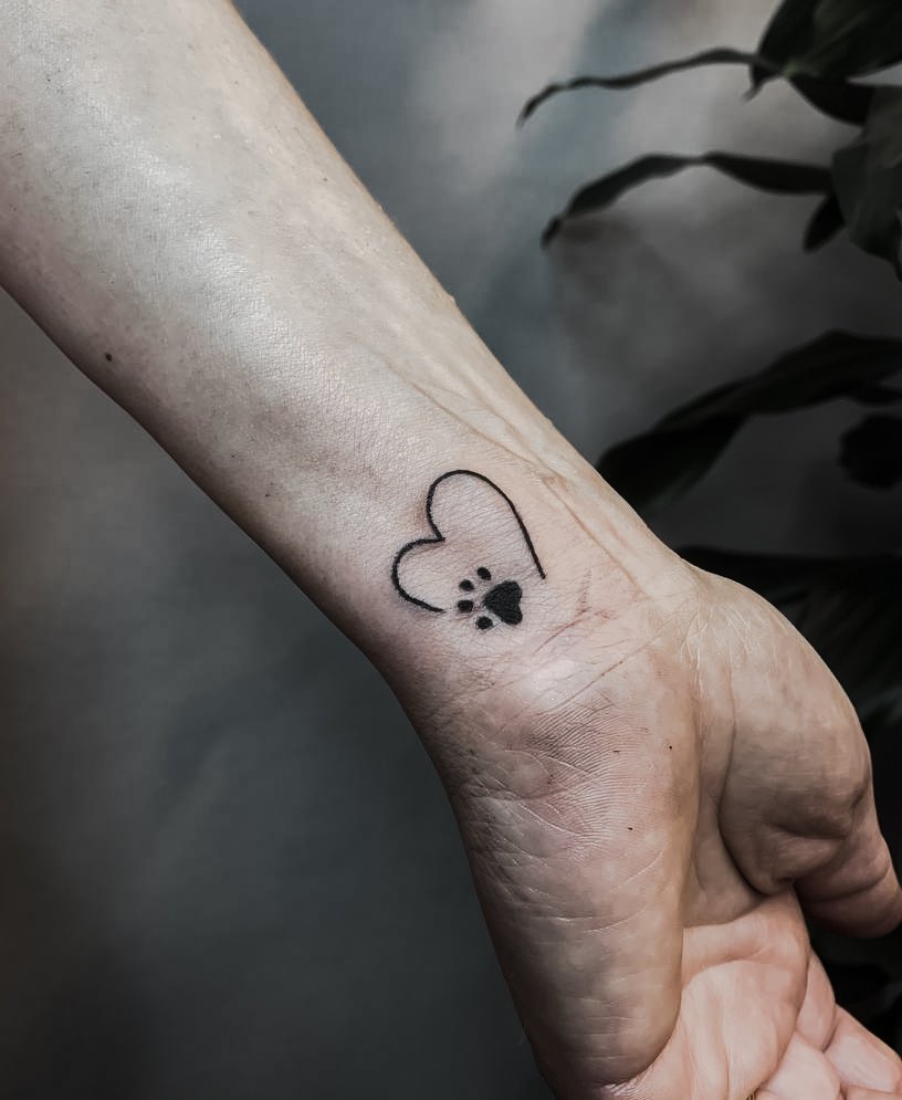 23 + The best meaningful wrist tattoos:Designs & For men and women ...