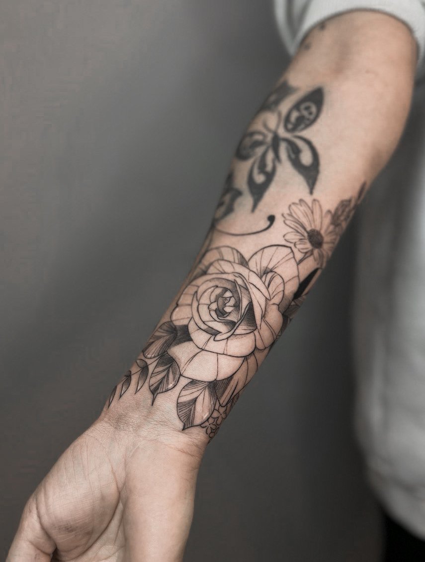 23 + The best meaningful wrist tattoos:Designs & For men and women ...