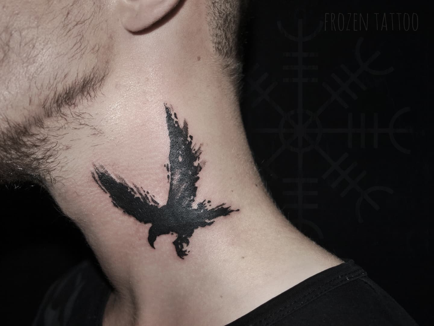 Raven tattoo: styles and meaning | 42+ Designs for men and women - VeAn ...
